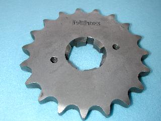 Laverda Sprocket Gearbox 19T 530 Chain 41211005 - A14 - motalia.co.uk